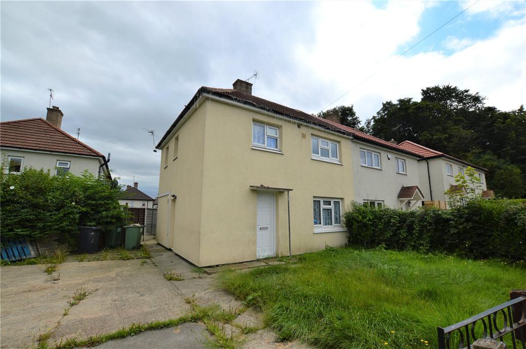 Swarcliffe Avenue, Leeds 3 bed semi-detached house - £75,000