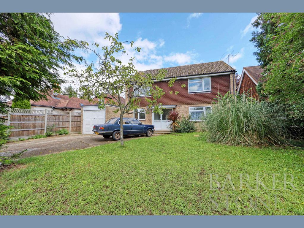 Highfield Lane, Maidenhead, SL6 4 bed detached house - £685,000