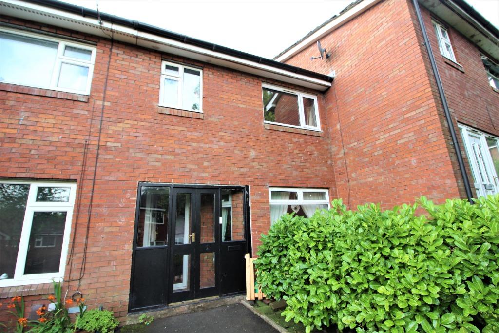 Watergate Milne Court, Oldham, OL4 3 bed terraced house - £110,000