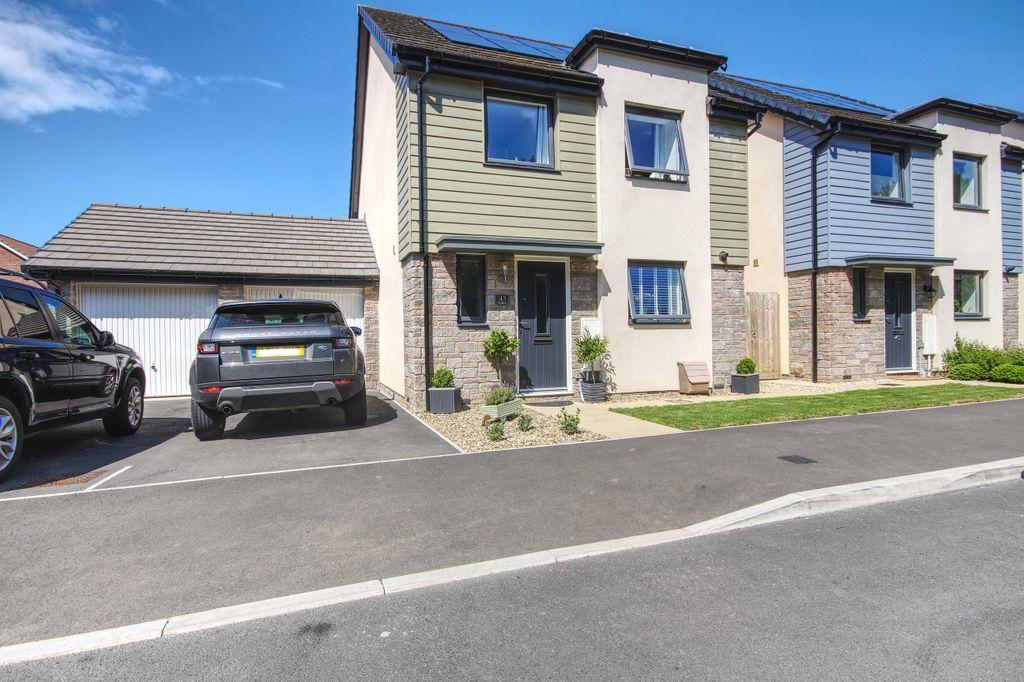 Thistle Bridge Road, Chivenor... 4 bed detached house - £375,000