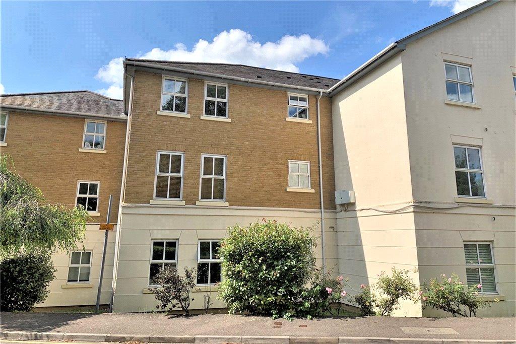 Wraysbury Gardens... 2 bed apartment - £124,000