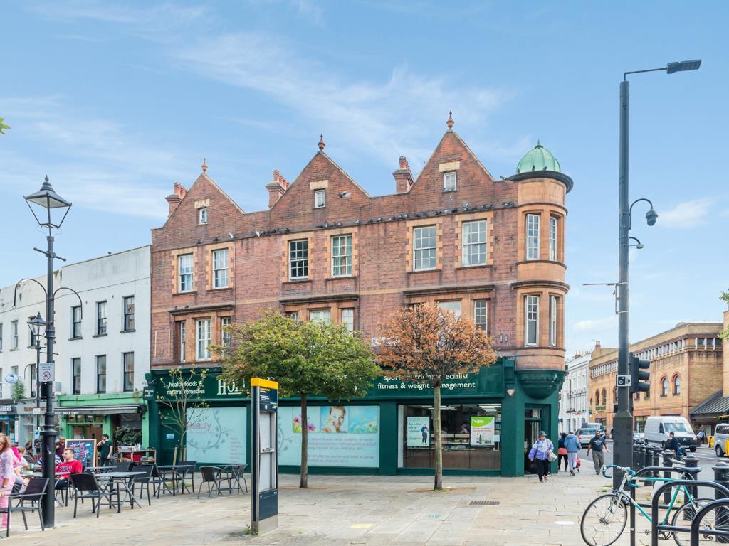 2-10 Jerdan Place, Fulham Broadway, London, SW6 2 bed flat - £2,249 pcm ...
