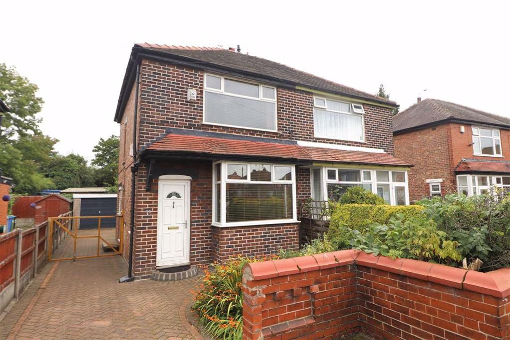 Strathmere Avenue, Stretford... 2 bed semi-detached house - £250,000