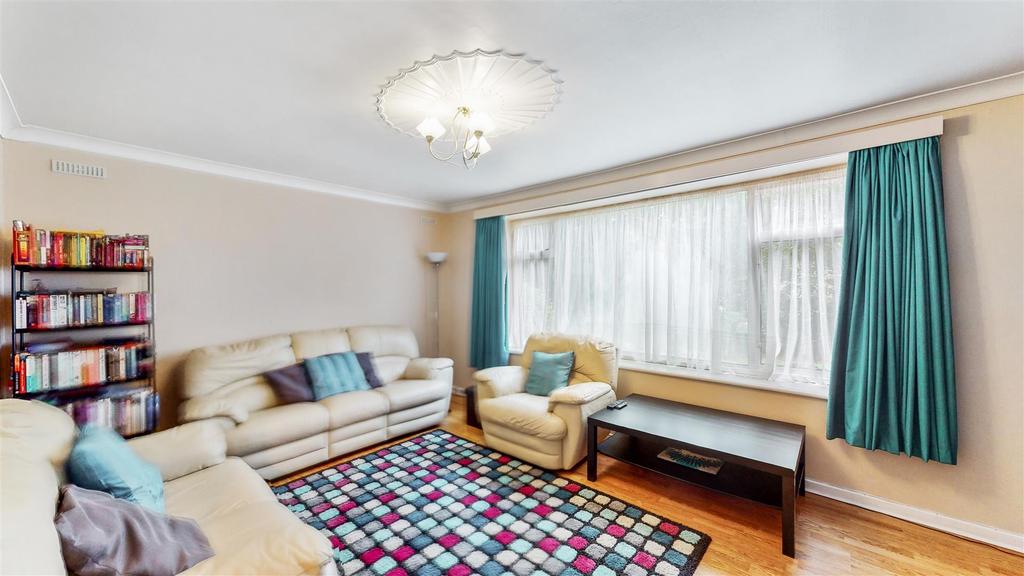 Harrowdene Road, Wembley 2 bed flat - £359,950