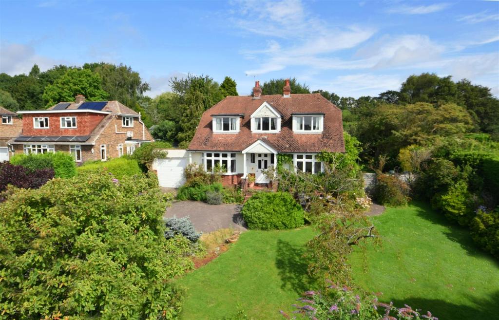 New Road, Northiam 3 bed detached house - £600,000
