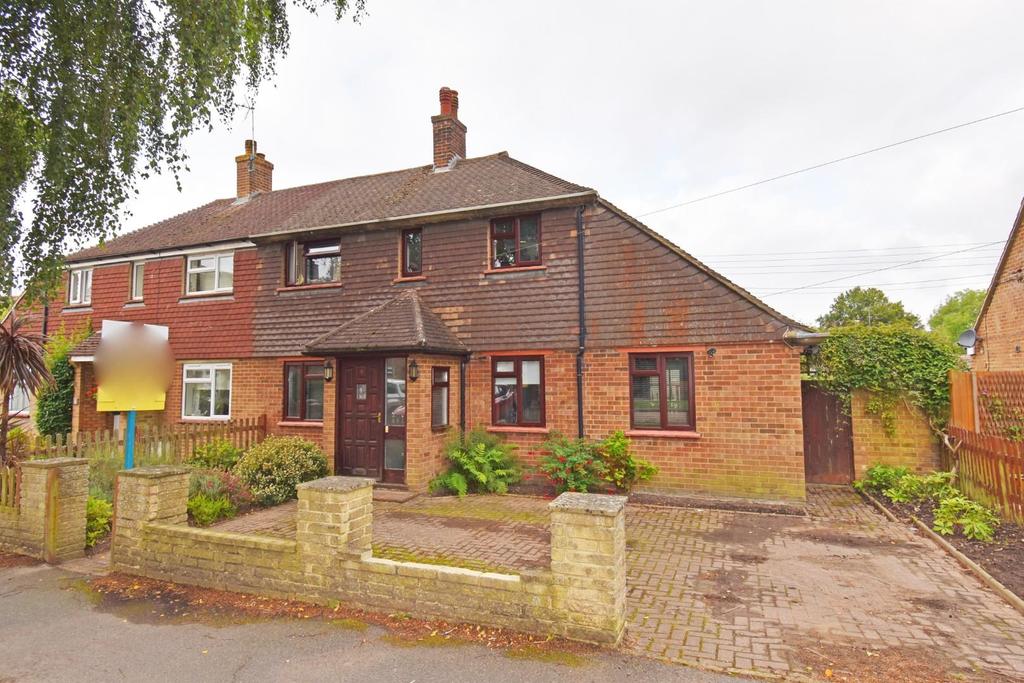 Sackville Close, Hothfield, Ashford 2 bed semi-detached house - £240,000