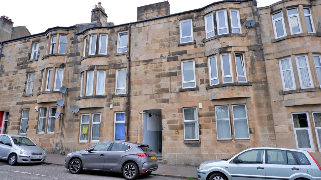 Kerr Street, Barrhead G78 2 bed ground floor flat - £56,500