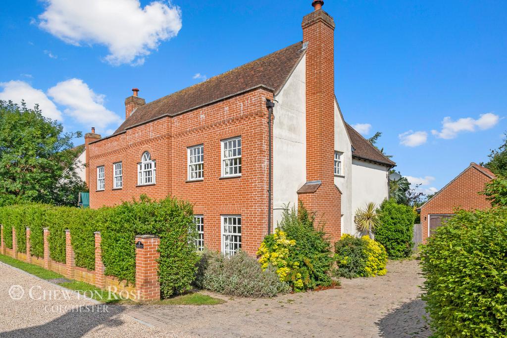 St Michaels Chase, Copford Green 5 bed detached house - £750,000