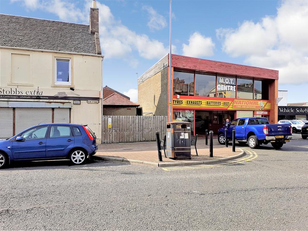 Land at Main Street / Peebles Street... Land - £5,000