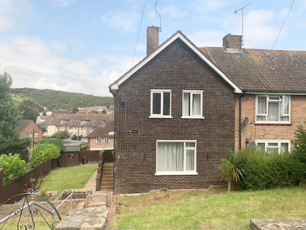 Hawkhurst Place, Brighton 3 bed end of terrace house - £1,600 pcm (£369 pw)