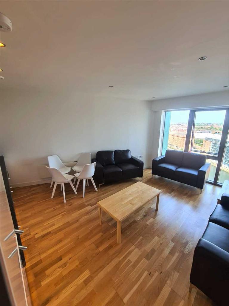 Alexandra Tower, Liverpool 2 bed apartment - £950 pcm (£219 pw)