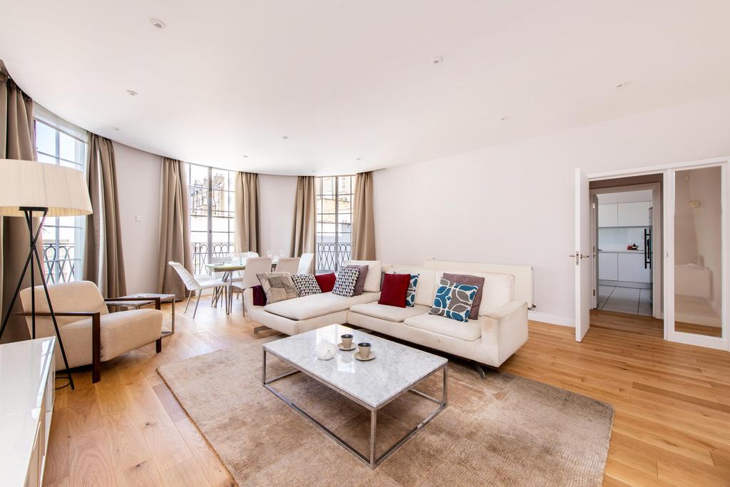 6 Radnor Place, Hyde Park, London, W2 3 bed flat - £1,650,000