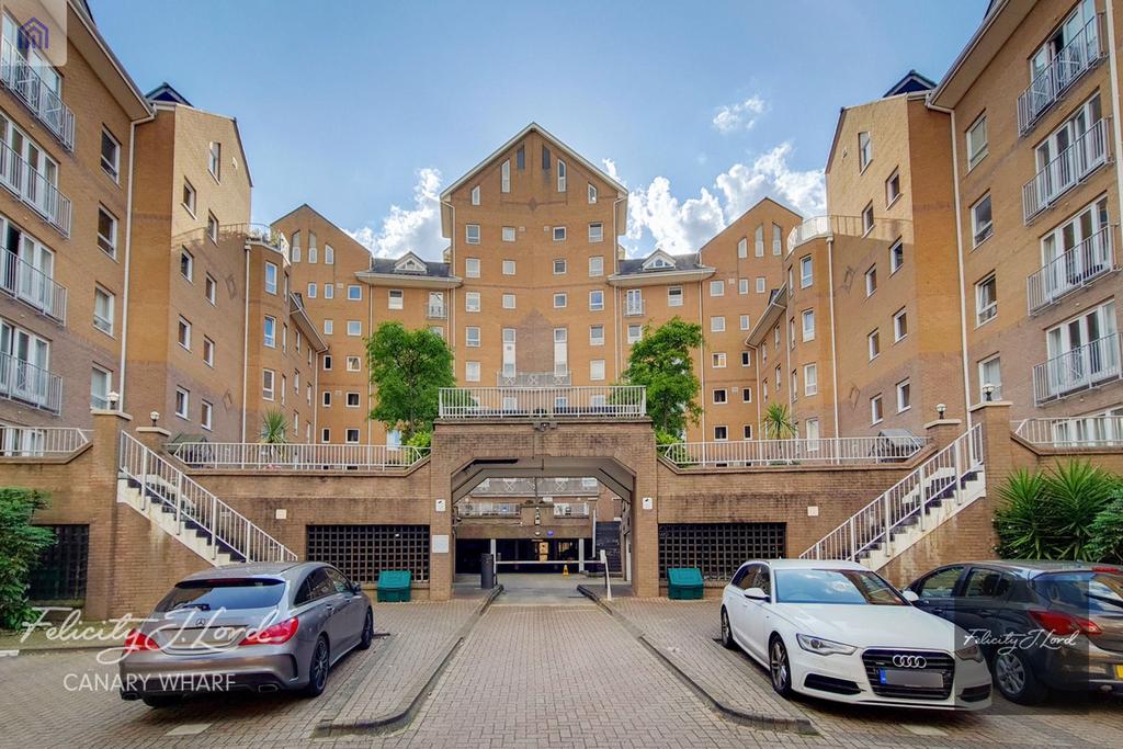 Homer Drive, London 2 bed apartment - £625,000