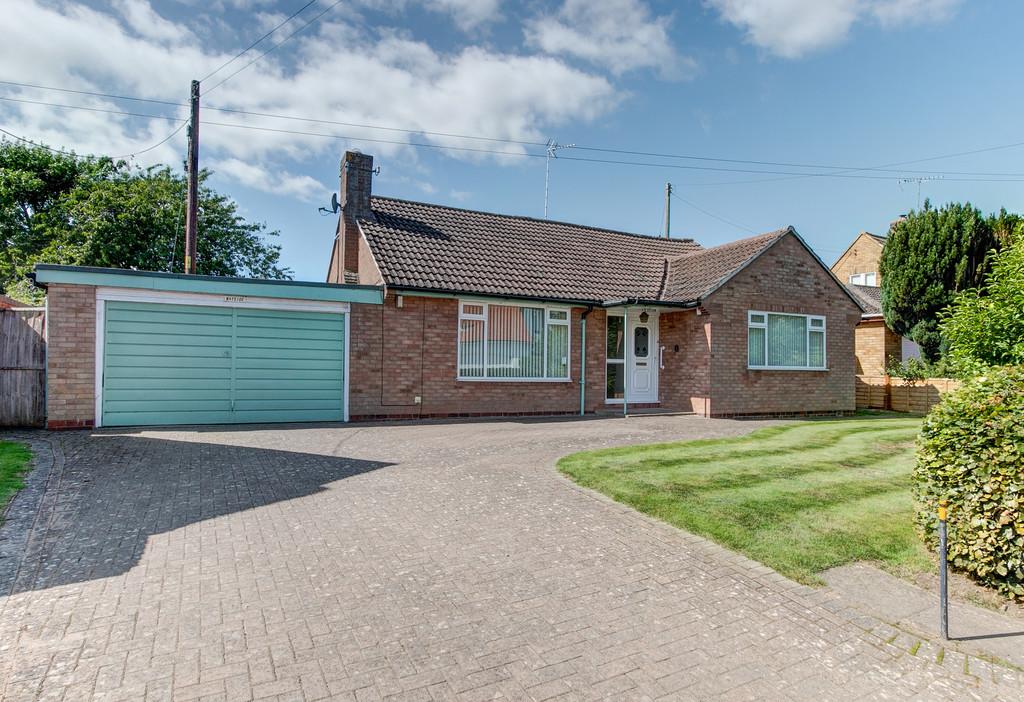 Middletown, Sambourne B80 7PJ 4 bed detached bungalow - £425,000