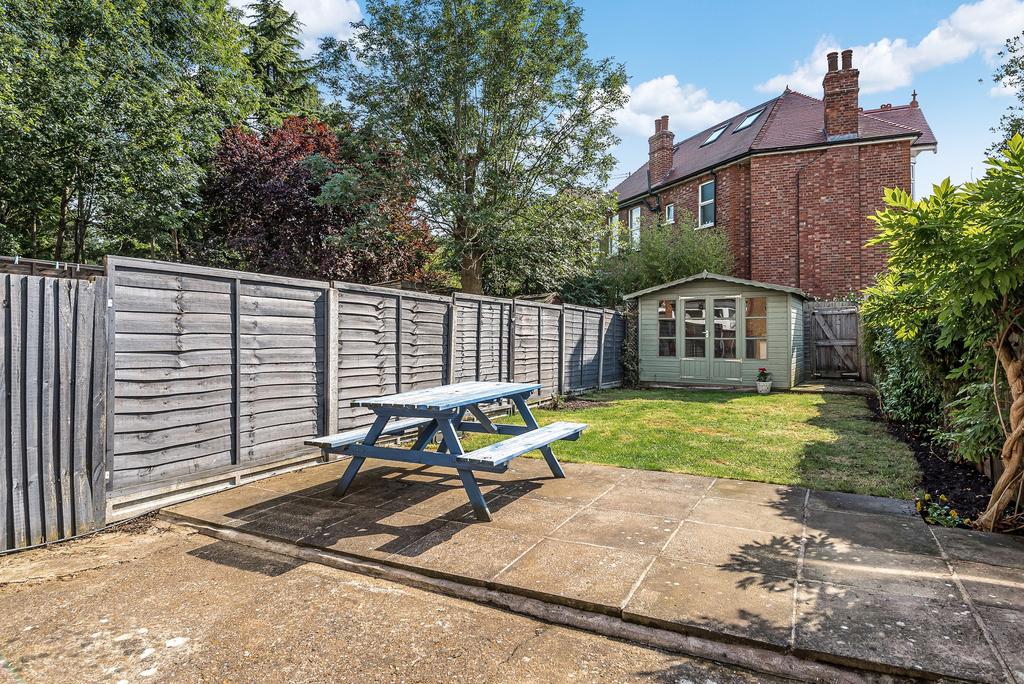 Lowlands Road, Harrow on the Hill, HA1 4 bed terraced house - £675,000