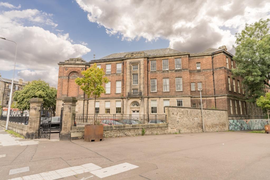 Duke Street, Leith Links, Edinburgh, EH6 2 bed flat - £1,500 pcm (£346 pw)