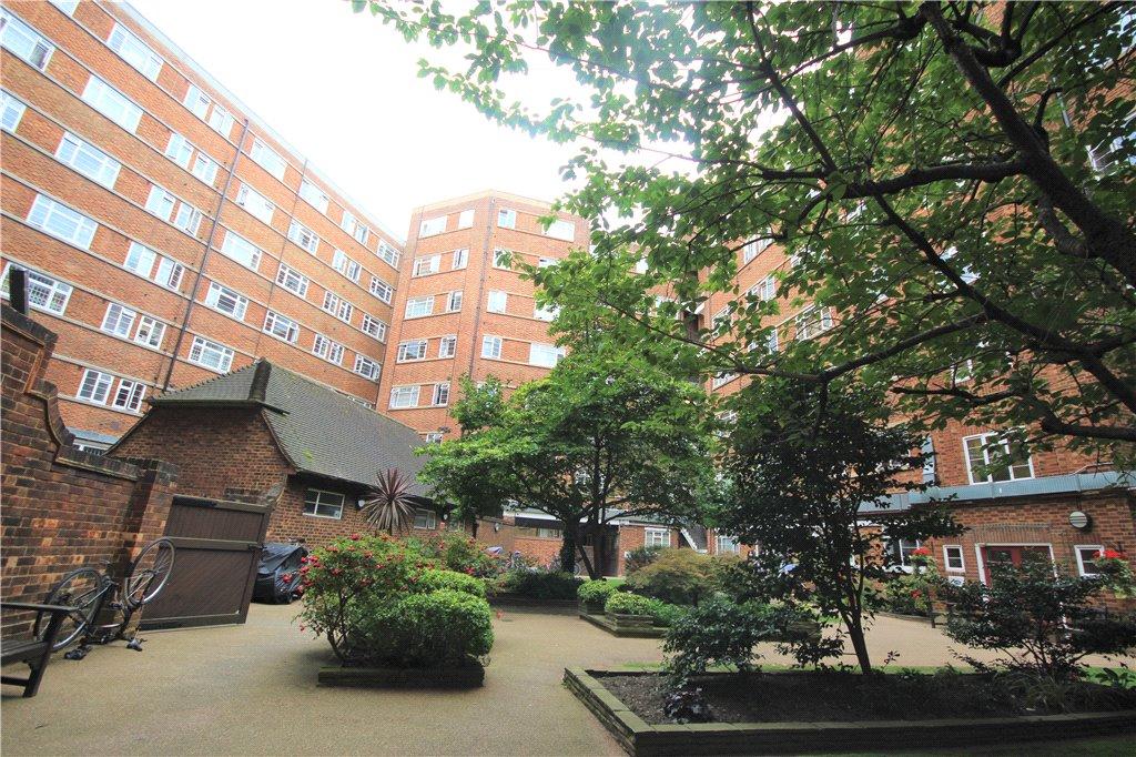 Edith Villas, London, W14 2 bed apartment - £1,993 pcm (£460 pw)