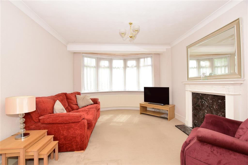 South End Road, Rainham, Essex 2 bed semi-detached bungalow - £400,000