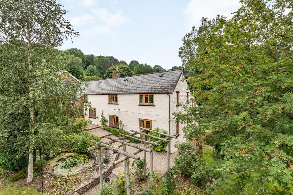 Nupend Lane, Longhope 4 bed detached house - £585,000
