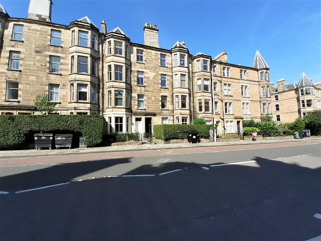 Comiston Road, Comiston, Edinburgh, EH10 2 bed flat - £1,100 pcm (£254 pw)