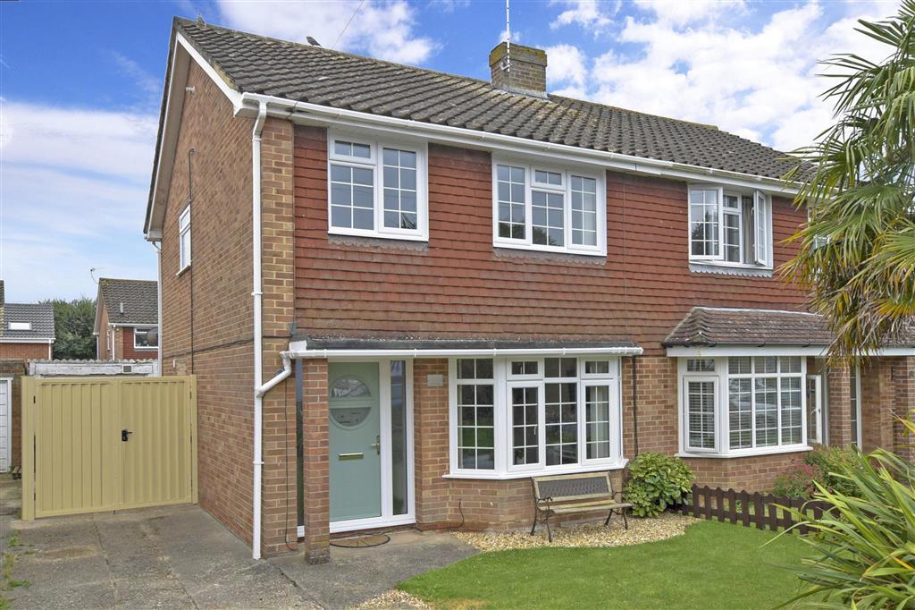 Ellesmere Orchard Westbourne West 3 Bed Semi Detached House £425 000
