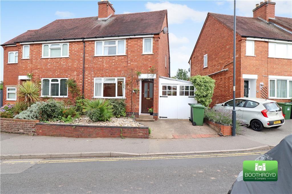 Spring Lane, Kenilworth 2 bed semi-detached house - £900 pcm (£208 pw)