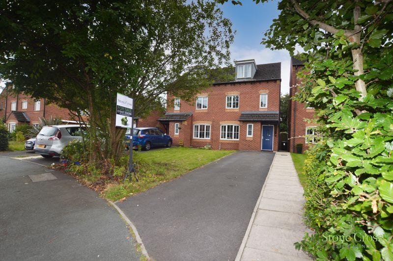 Summercroft Close, Golborne WA3 3WL 4 bed semi-detached house - £209,950
