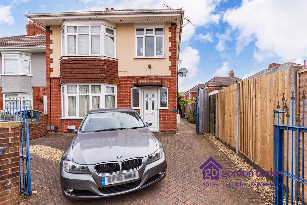Howeth Road, Bourenmouth BH10 1 bed ground floor flat - £160,000