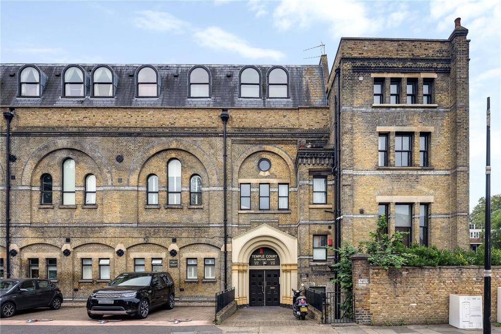 Temple Court, 52 Rectory Square... 2 bed flat - £525,000