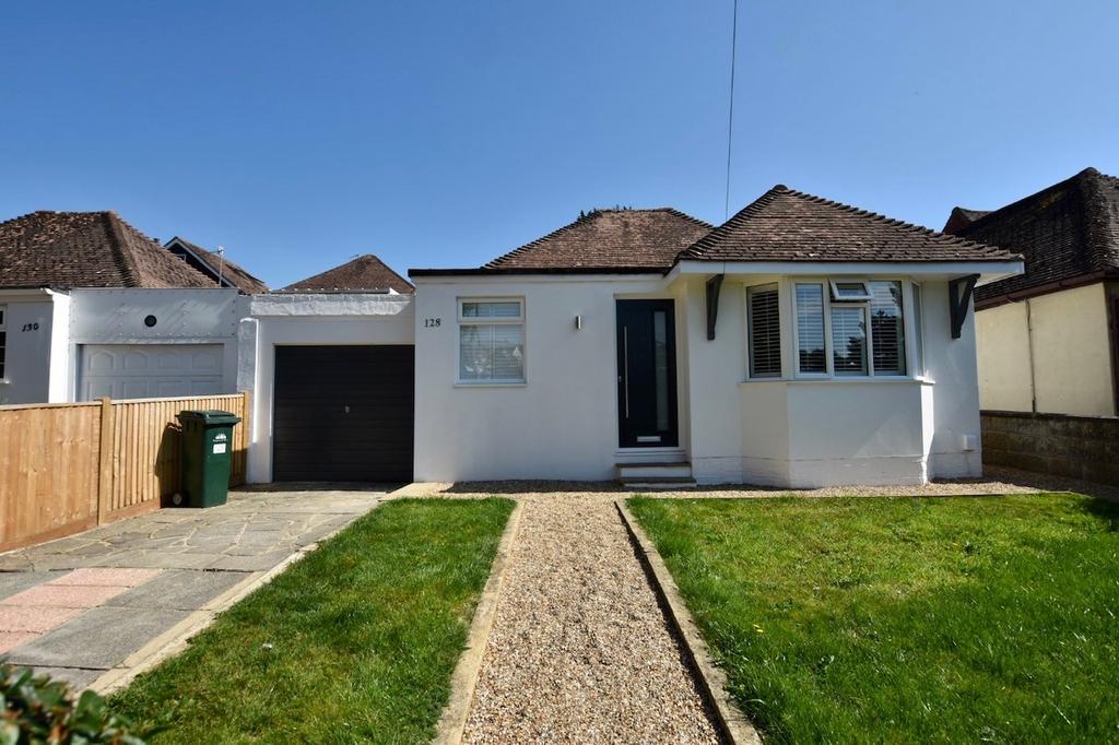 Saltdean Vale, Saltdean, Brighton... 3 bed bungalow - £400,000