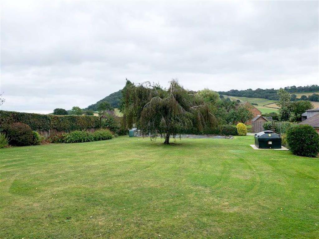 Rowton, Craven Arms, SY7 3 bed country house - £1,200 pcm (£277 pw)