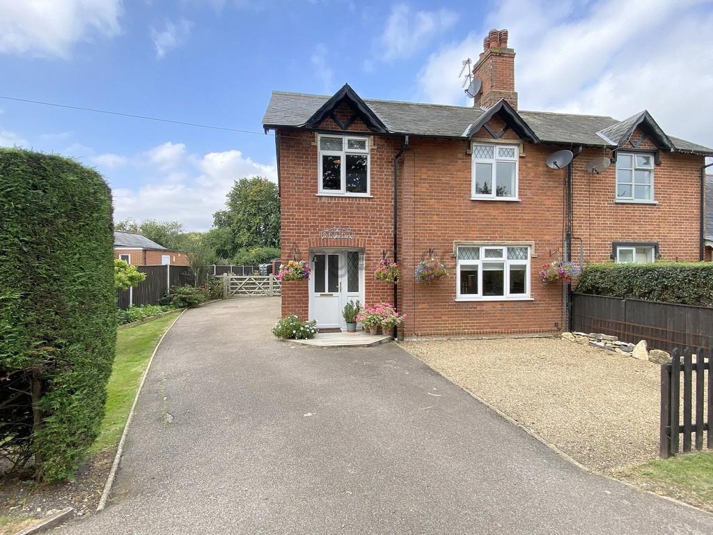 London Road, Shadingfield, Beccles 4 bed semi-detached house - £430,000