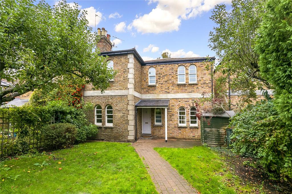 Model Cottages, East Sheen, SW14 4 bed semi-detached house - £4,000 pcm ...