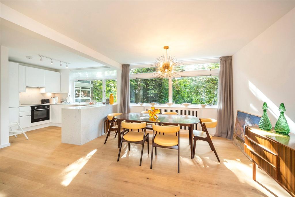 Park Close, Ilchester Place, London 2 bed flat - £1,350,000