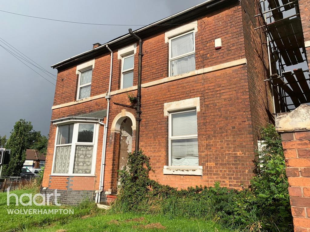 Bushbury Road, Wolverhampton 4 bed detached house - £225,000