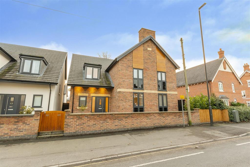 Nottingham Road, Long Eaton 4 bed detached house - £450,000