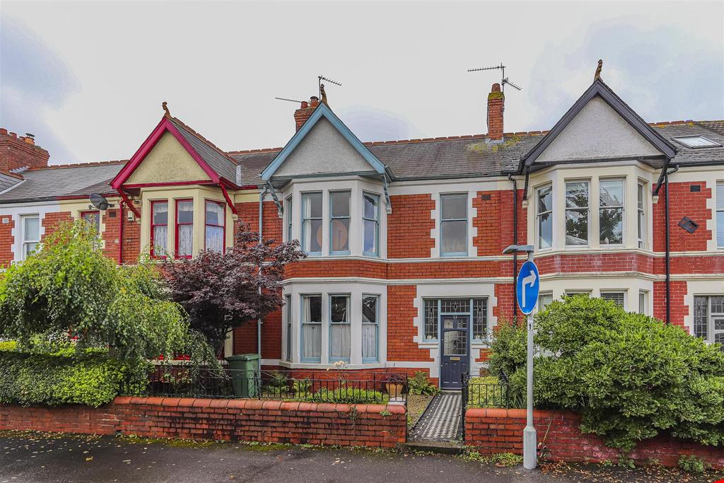 Axminster Road, Penylan 3 bed house - £400,000