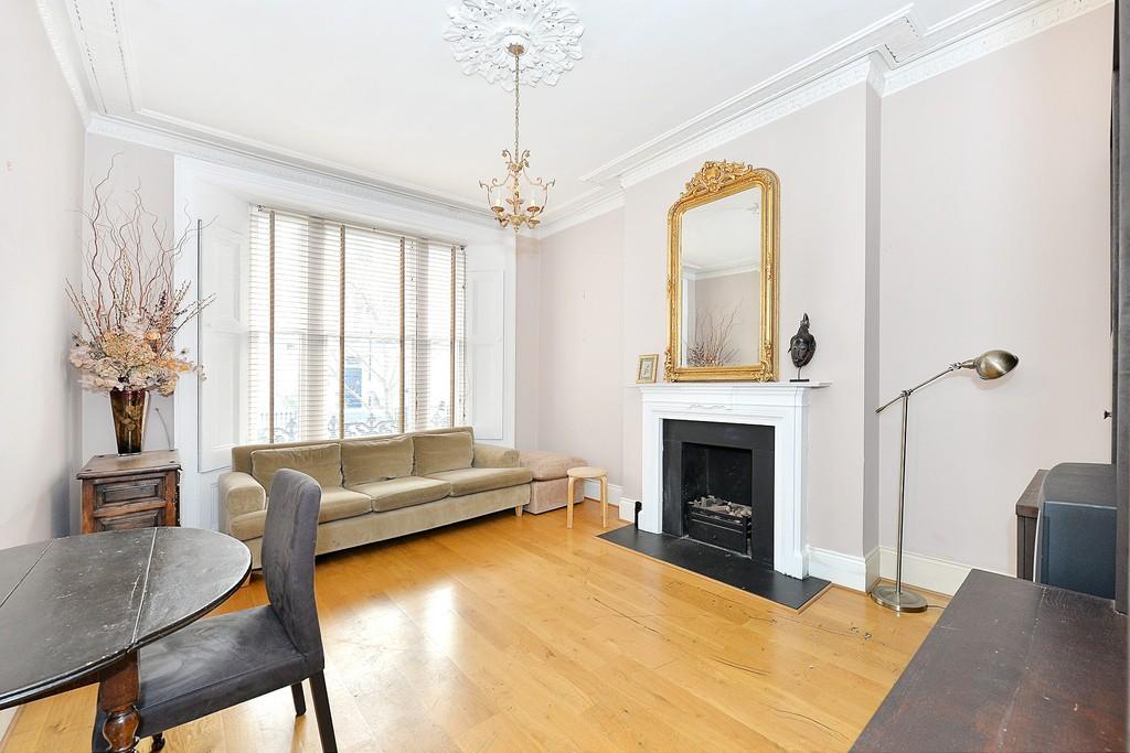Redcliffe Road, Chelsea, SW10 1 bed apartment - £2,383 pcm (£550 pw)