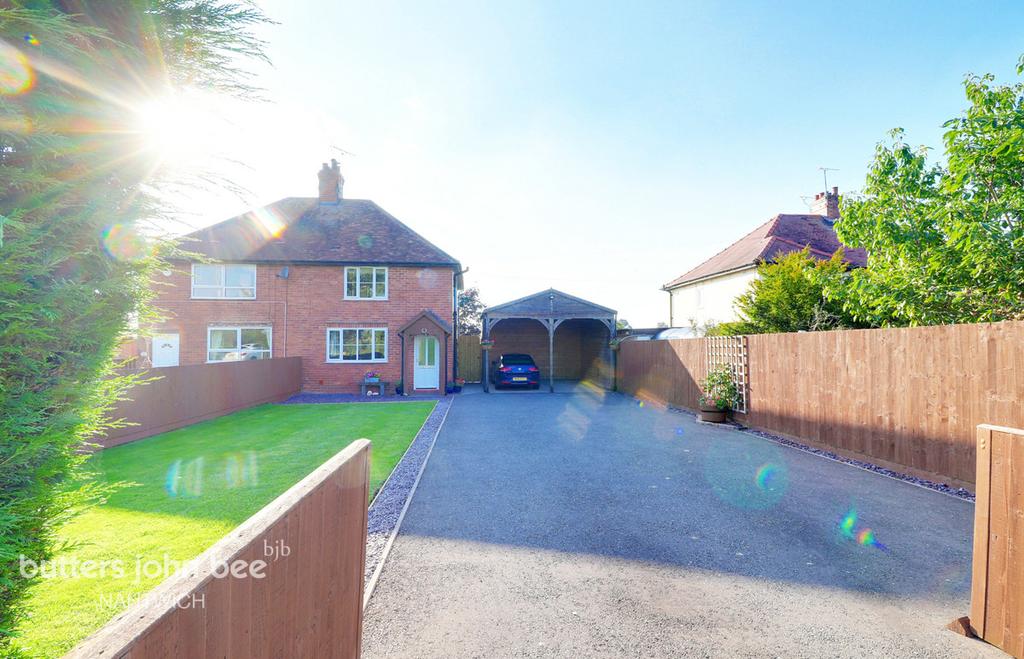 Mill Lane, Nantwich 3 bed semi-detached house - £275,000