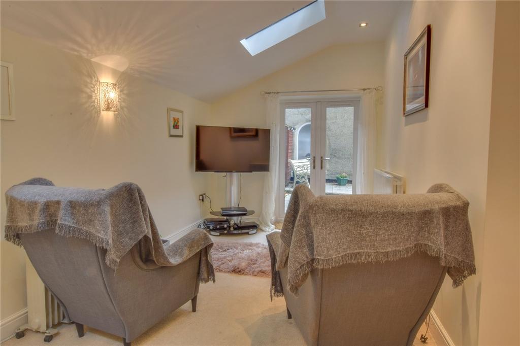 Low Startforth Road, Barnard Castle... 3 bed detached house - £250,000