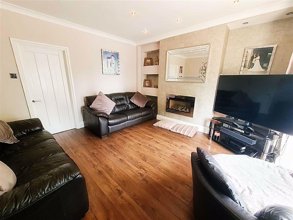Scrogg Road, Walker, Newcastle Upon Tyne, NE6 3 bed terraced house - £ ...