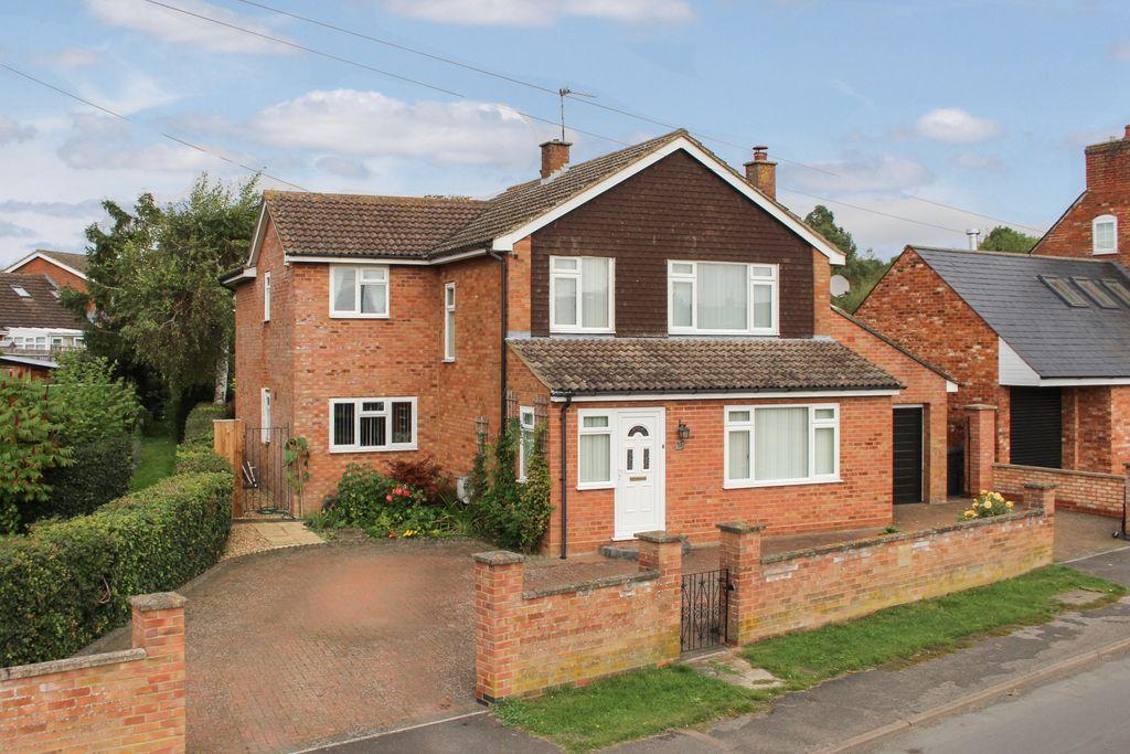 Peddars Lane Stanbridge Leighton 4 Bed Detached House £590 000