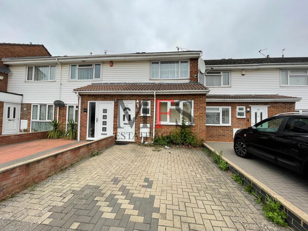 Torridge Road, Langley, SL3 3 bed house - £1,500 pcm (£346 pw)