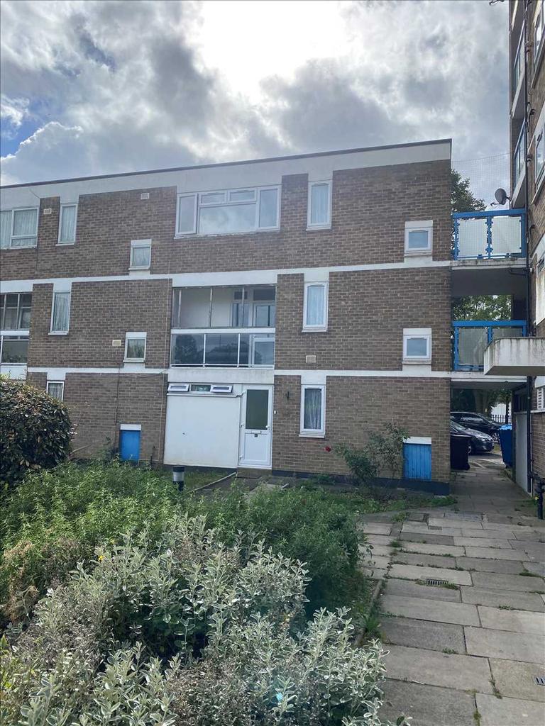 Westcroft Court, 369 Kingsbury Road, NW9 3 bed terraced house - £1,600 ...