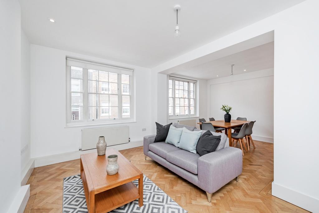 Wimpole Street, Marylebone, London, W1G 2 bed flat - £3,878 pcm (£895 pw)