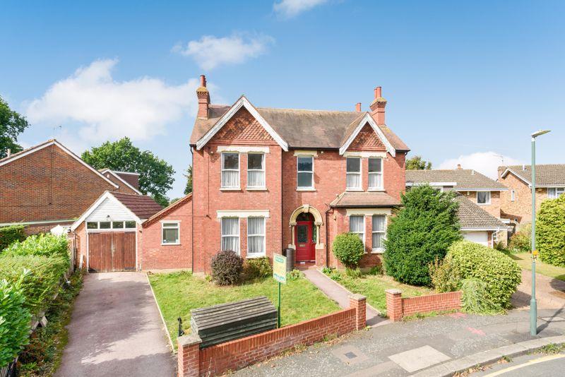 Priestlands Park Road, Sidcup, DA15 7HR 4 bed detached house - £1,250,000
