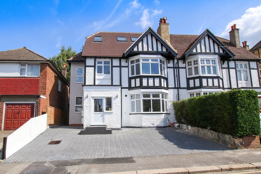Mayfield Road, South Croydon, CR2 3 bed flat - £1,500 pcm (£346 pw)