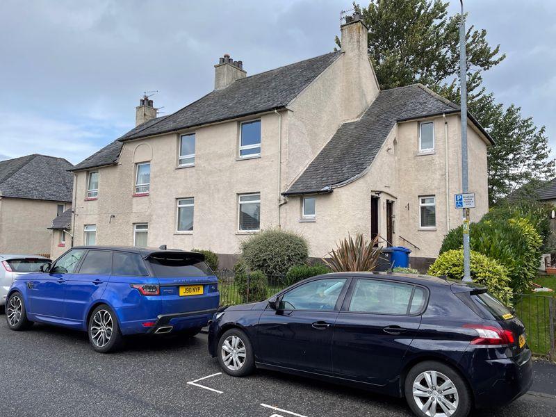 Beeches Road, Duntocher 3 bed apartment - £77,500