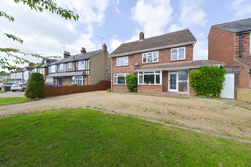 Sandridge Road,St. Albans,AL1 4AQ 4 bed detached house - £1,000,000