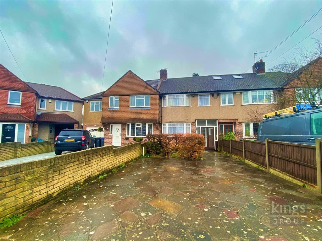 Kenilworth Crescent, Enfield 3 bed terraced house - £500,000